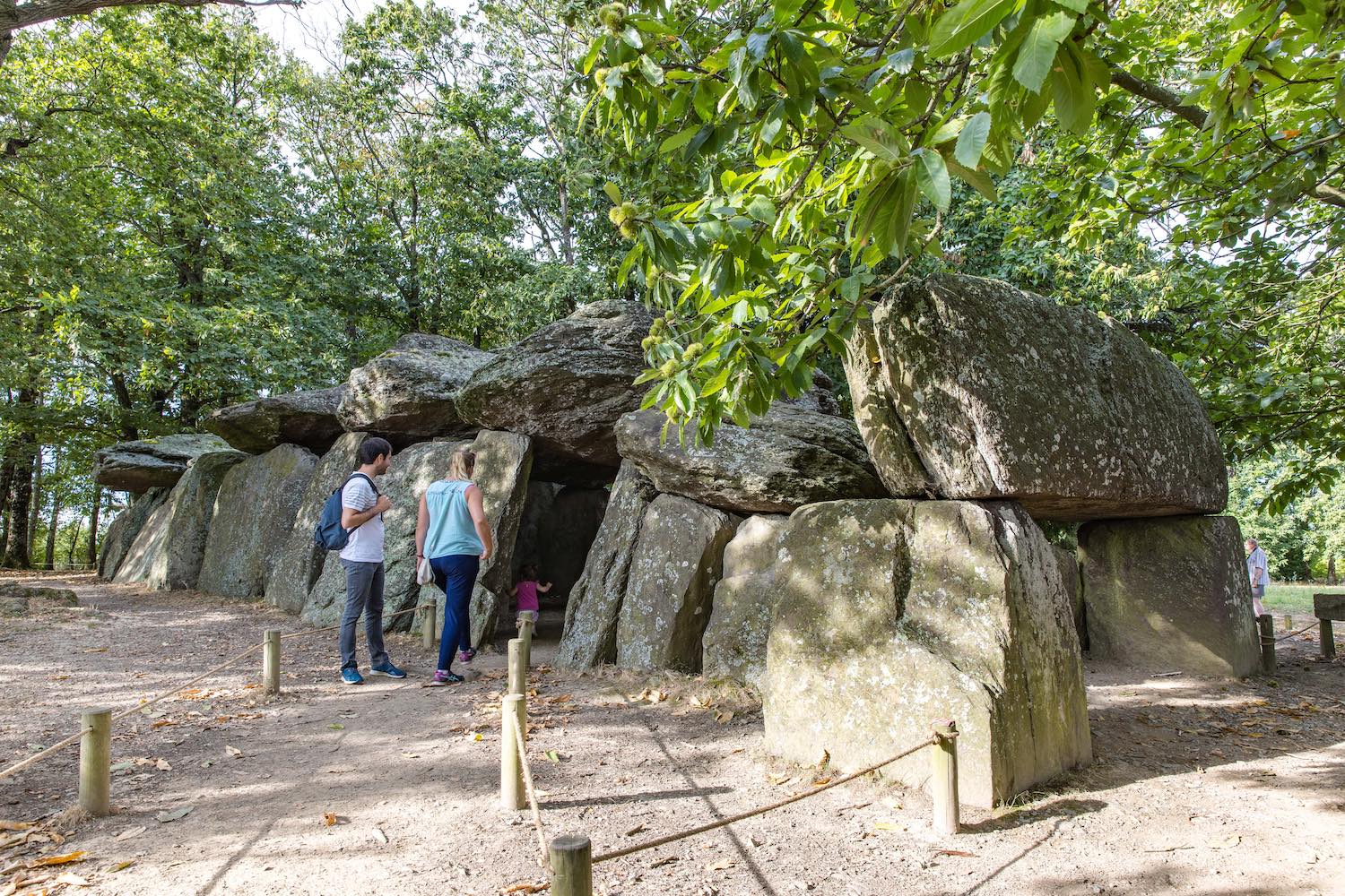 À la découverte des menhirs et dolmens de Bretagne - Office de Tourisme