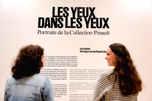 Exposition de la Collection Pinault "les yeux dans les yeux" - Office ...